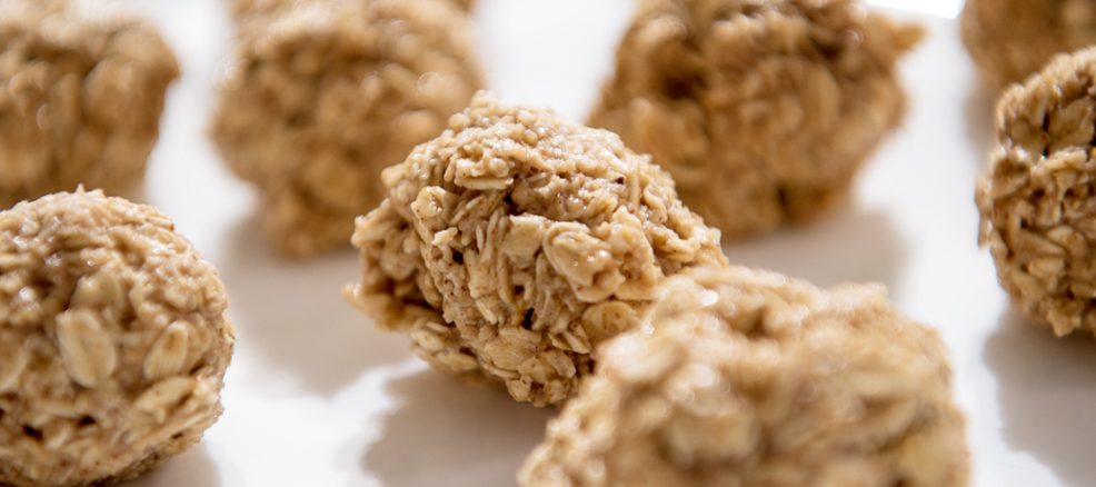 RECIPE: Energy Balls with Apples and Spices - Zeel