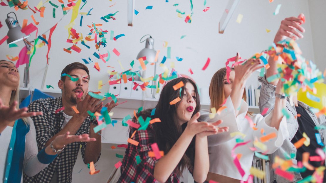 How to Get Your Company to Celebrate Employee Appreciation Day - Zeel